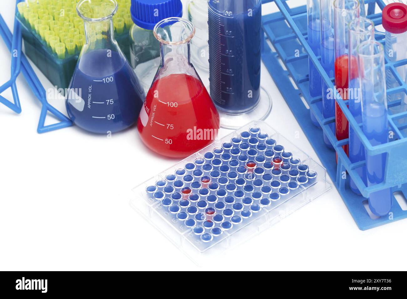 Microbiology tools hi-res stock photography and images - Alamy