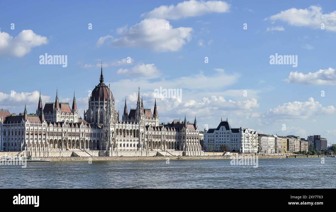 Hungarian Parliament Building in Budapest Stock Photo - Alamy