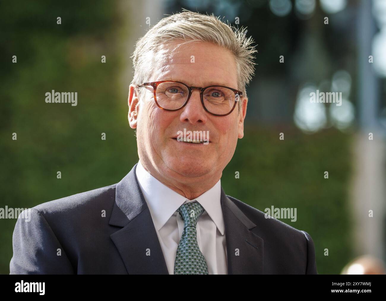 Smiling keir starmer hi-res stock photography and images - Alamy
