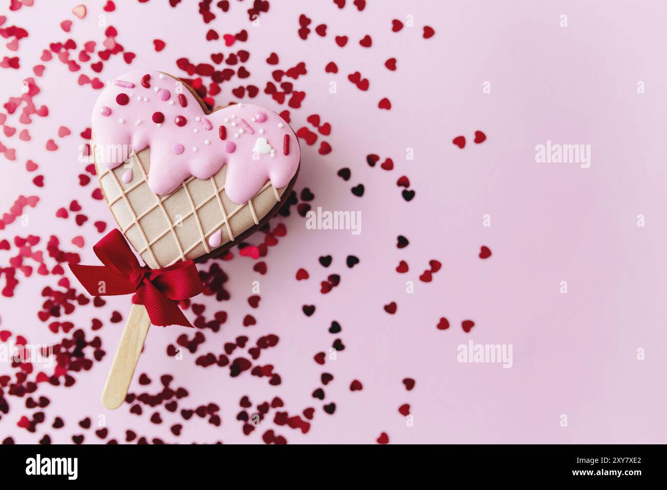 Melting ice cream heart gingerbread cookie. Valentine. Pink background ...