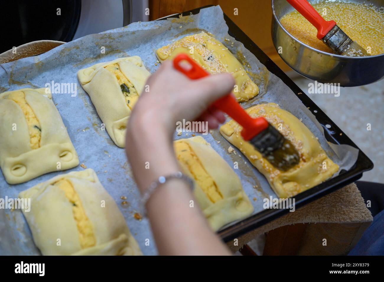 Traditional Cypriot Flaouna delicious Greek Easter Cheese Bread ...