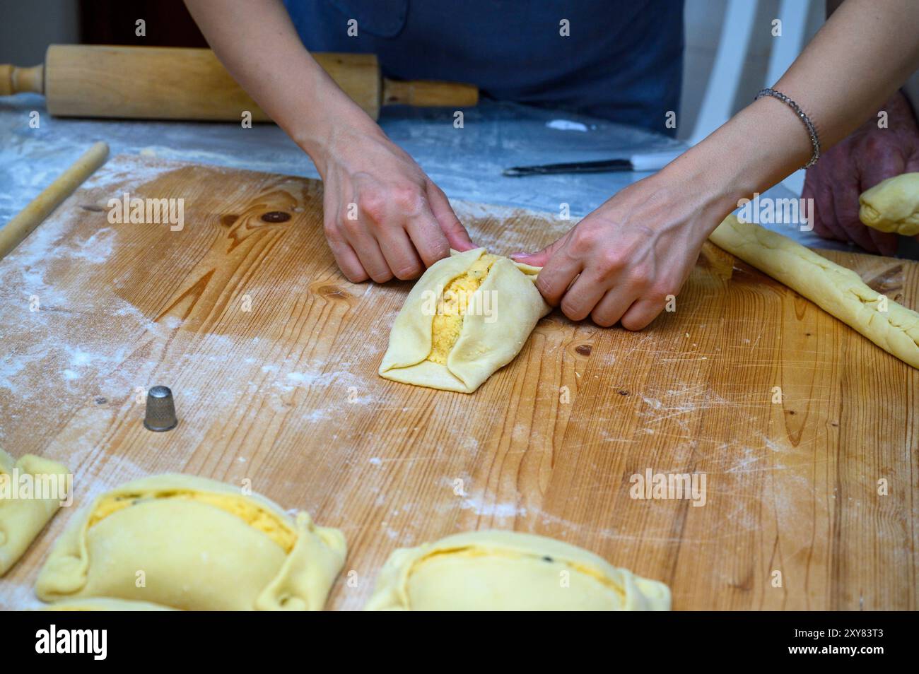 Traditional Cypriot Flaouna delicious Greek Easter Cheese Bread ...