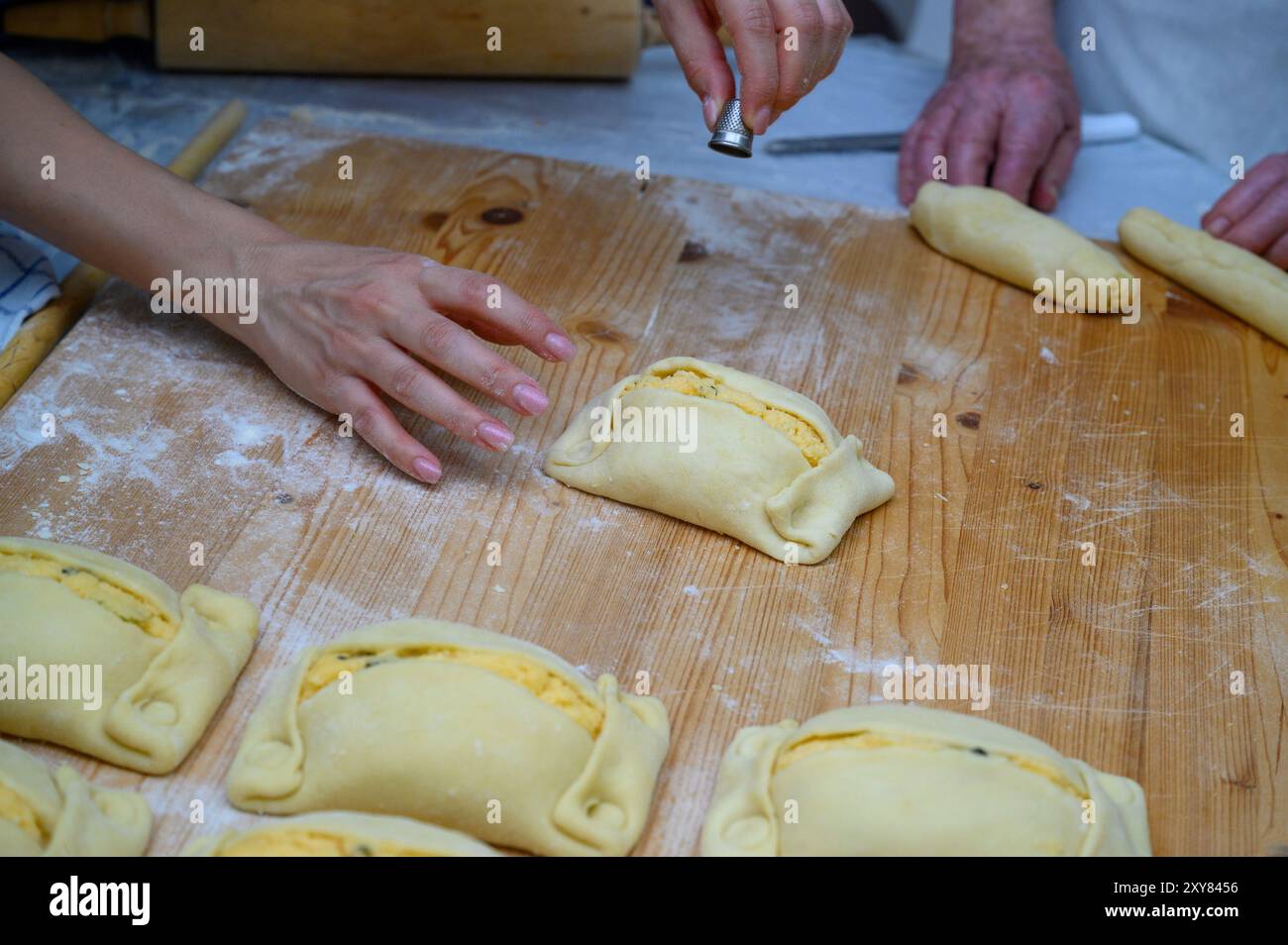 Traditional Cypriot Flaouna delicious Greek Easter Cheese Bread ...