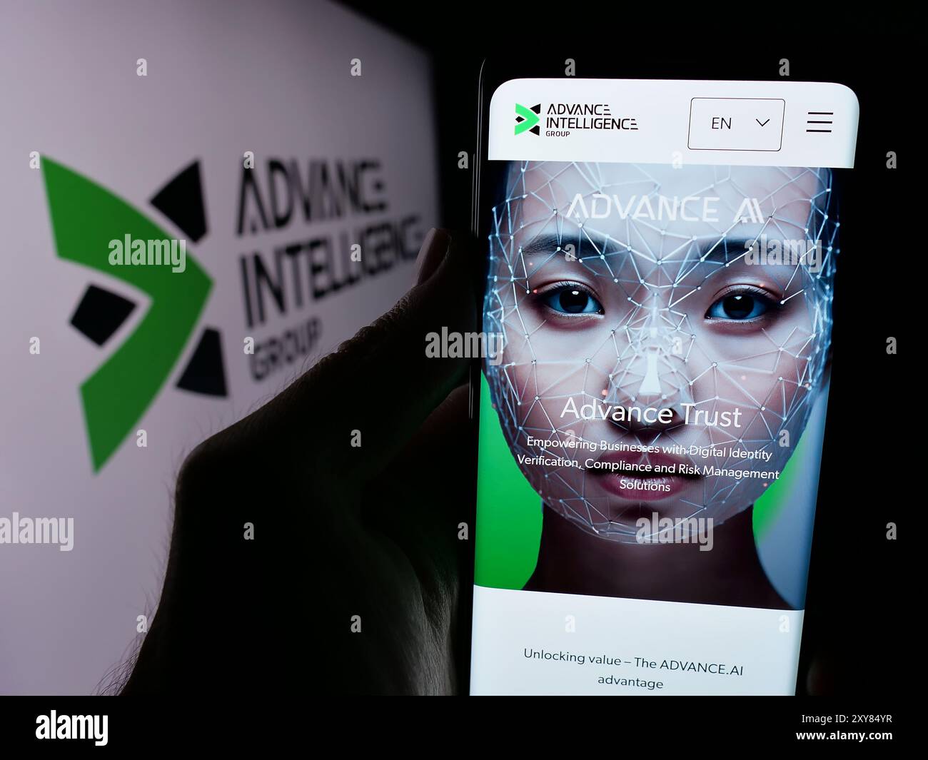 Atome financial logo hi-res stock photography and images - Alamy