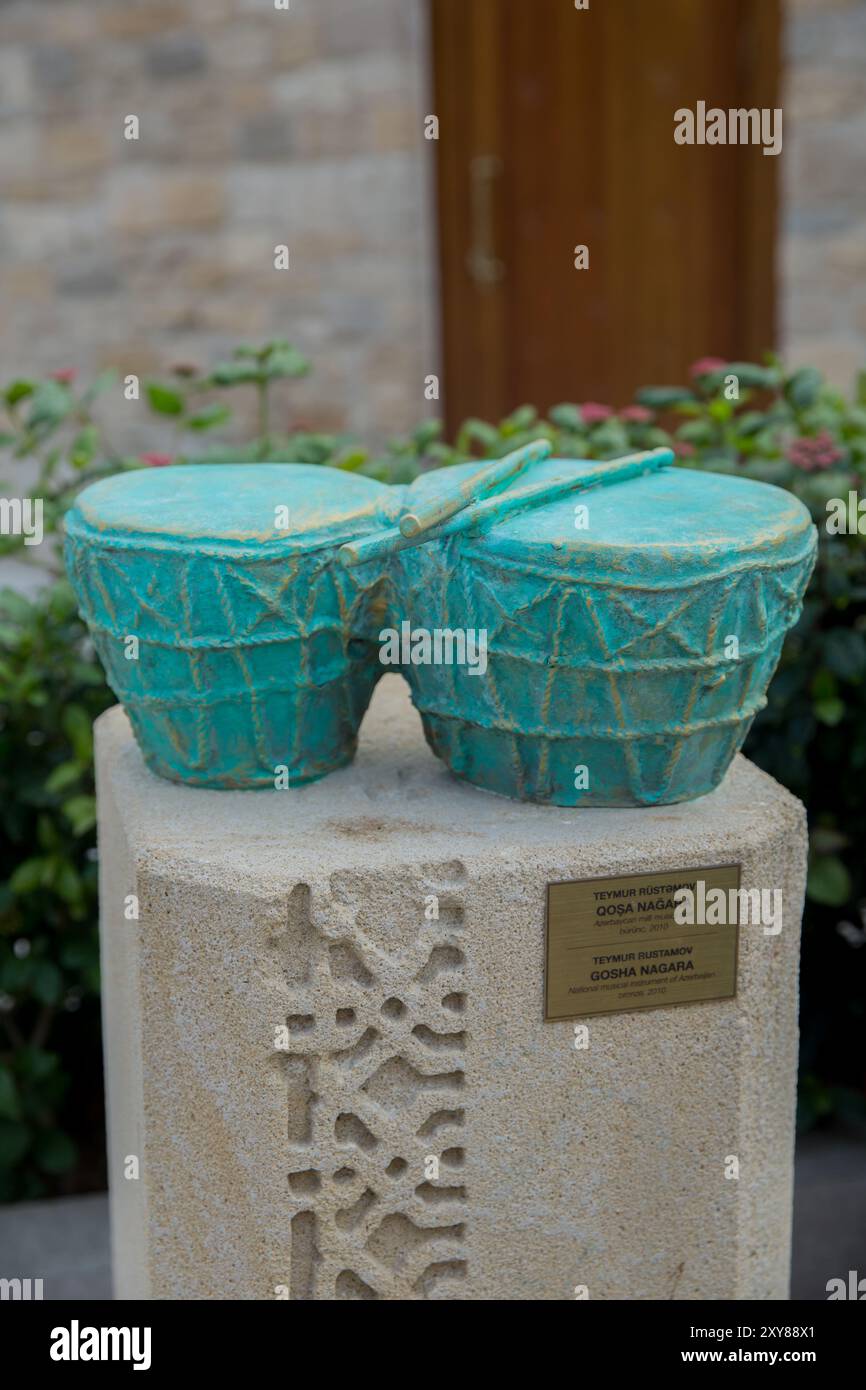 Green Gosha Nagara . Gosha nagara is an Azerbaijani percussion ...