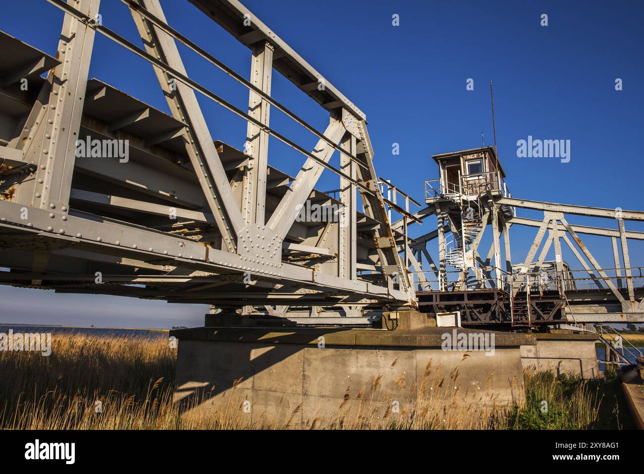 Zone en construction hi-res stock photography and images - Alamy