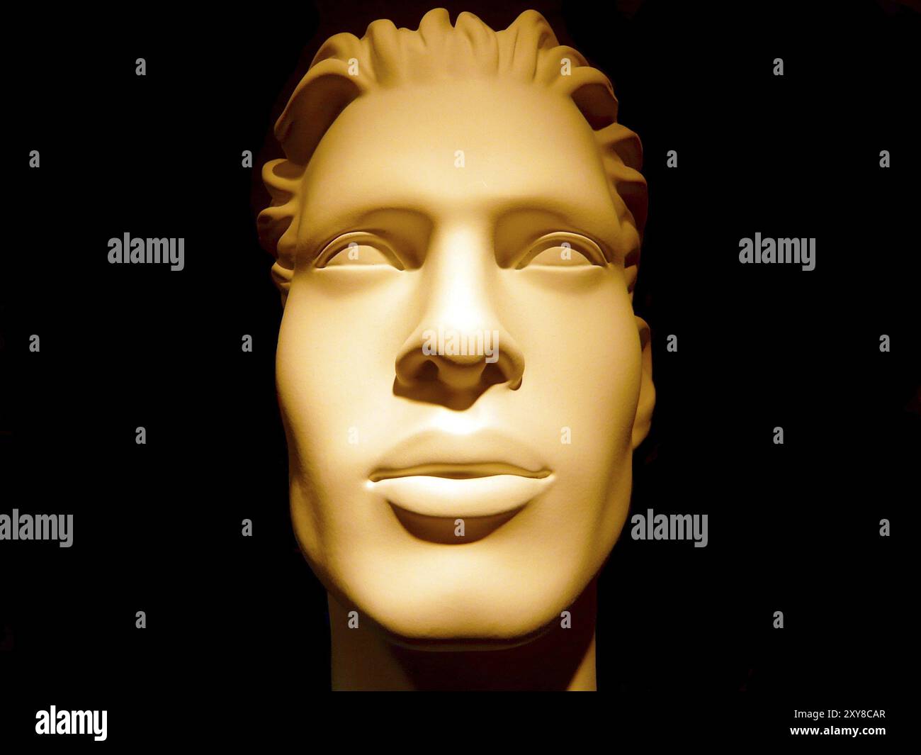 Head of a store dummy in front of black background Stock Photo - Alamy