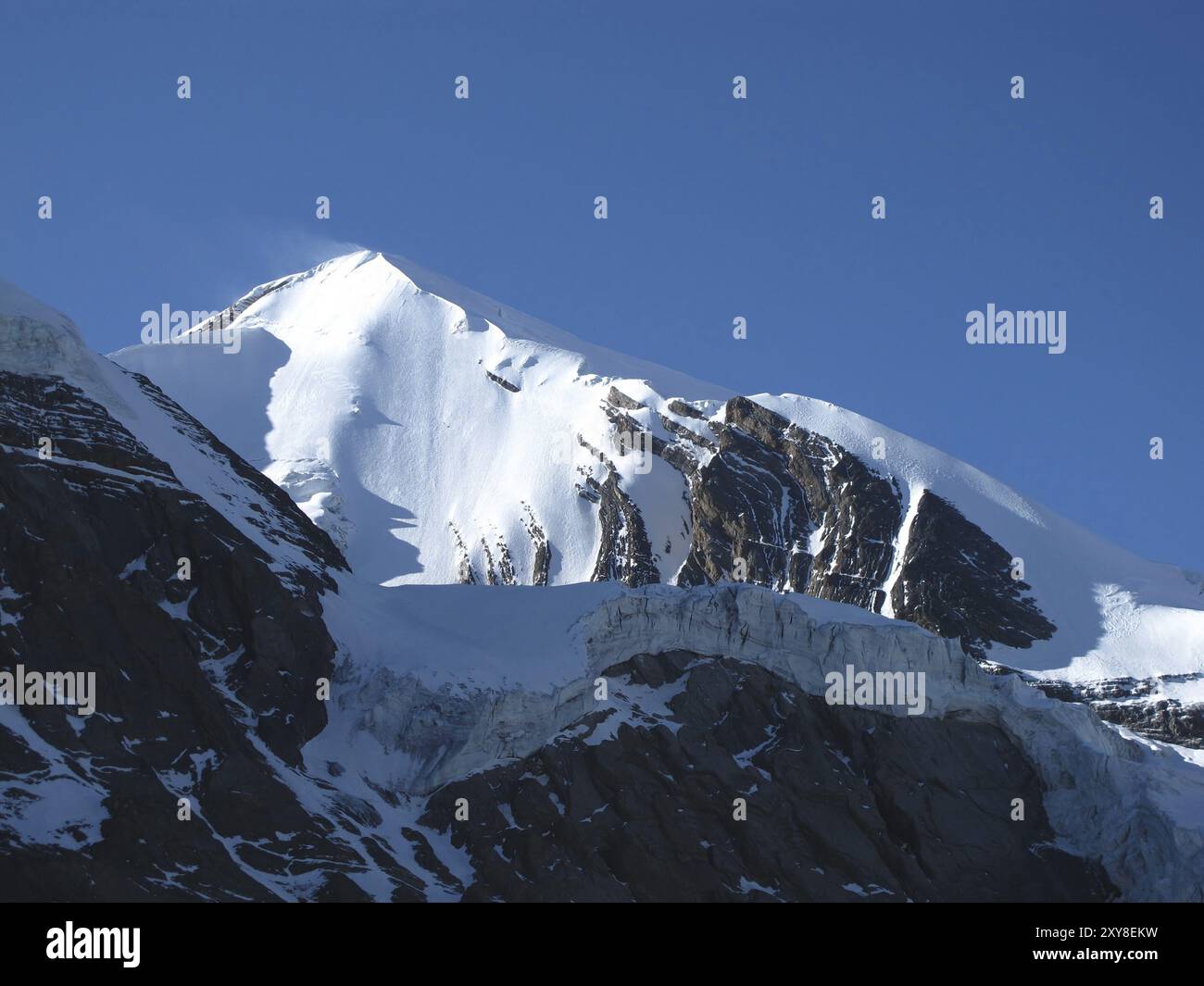 Tall mountain snowstorm hi-res stock photography and images - Alamy