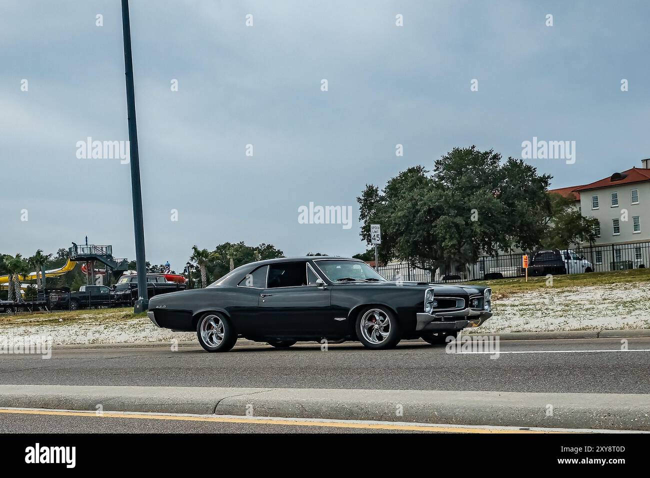 1966 pontiac gto hi-res stock photography and images - Alamy