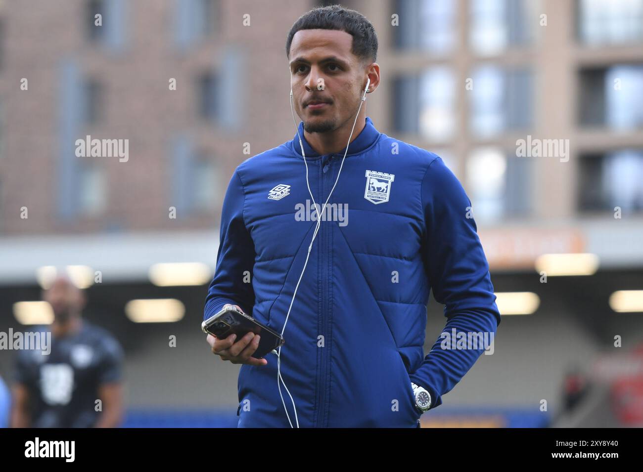 London, England. 28th Aug 2024. Ali Al-Hamadi before the Carabao Cup ...