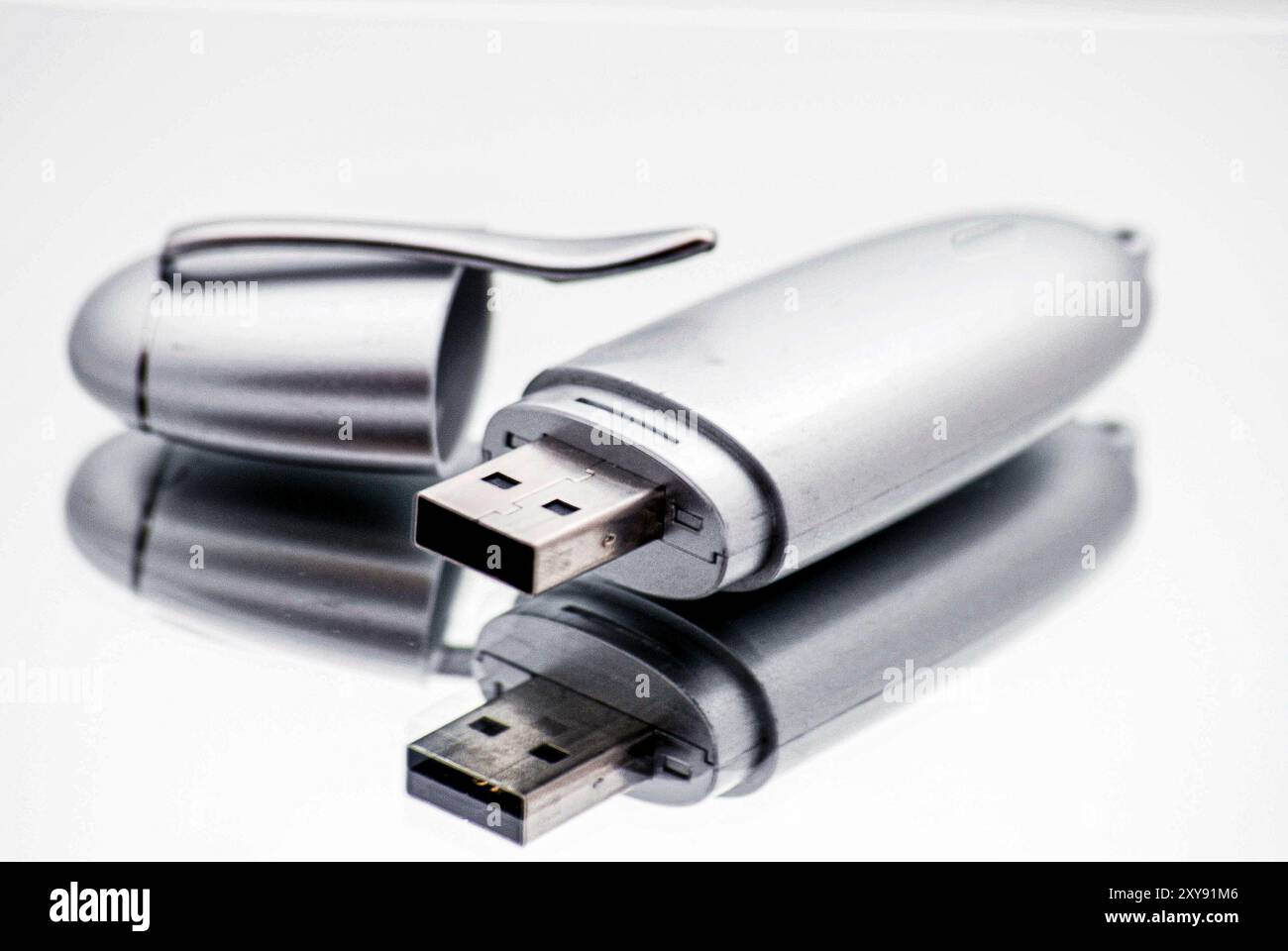 Usb data stick hi-res stock photography and images - Alamy
