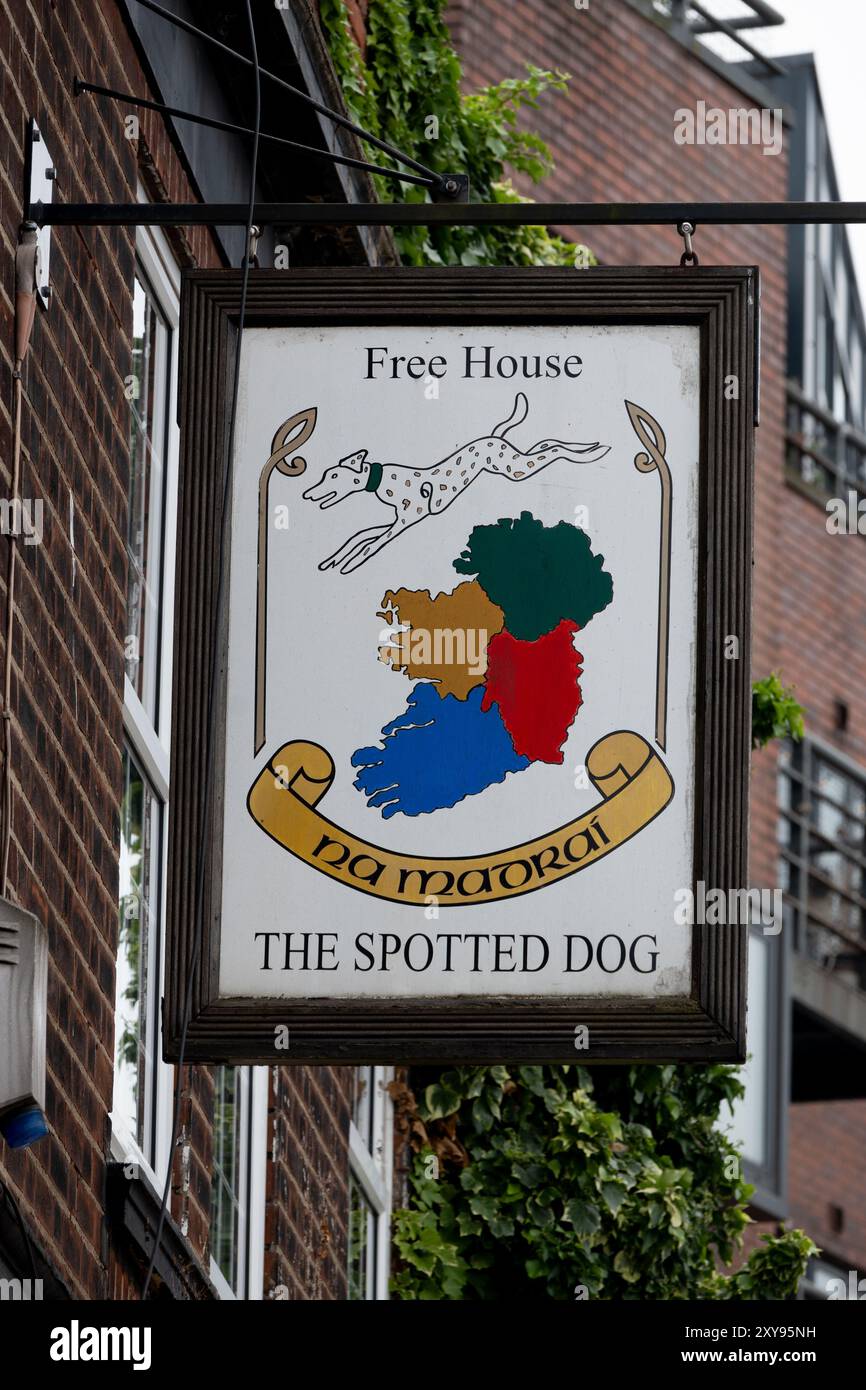 The Spotted Dog pub sign, Digbeth, Birmingham, West Midlands, England ...