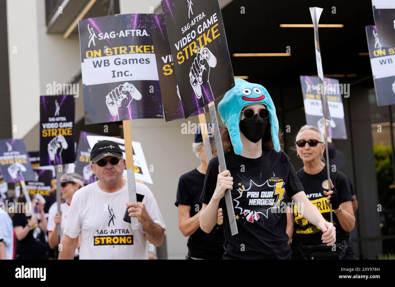 Actor Sena Bryer, right, participates in a SAG-AFTRA video game actor ...