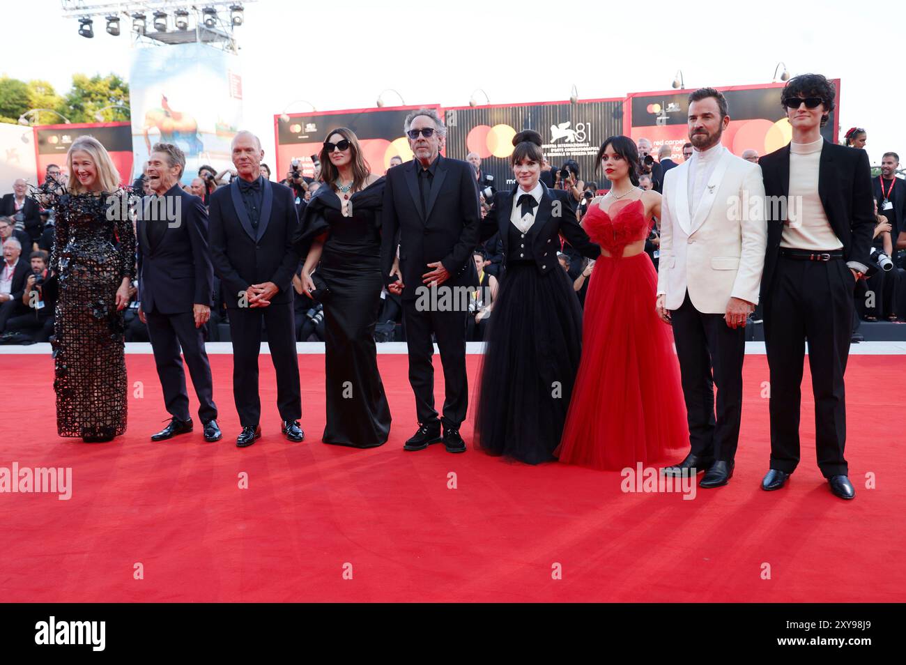 Catherine O'Hara, Willem Dafoe, Michael Keaton, Monica Belluci, Tim ...