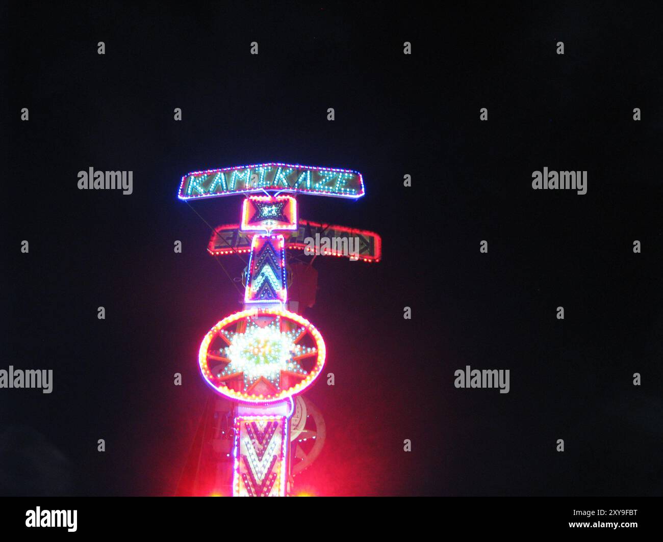 Kamikaze ride hi-res stock photography and images - Alamy