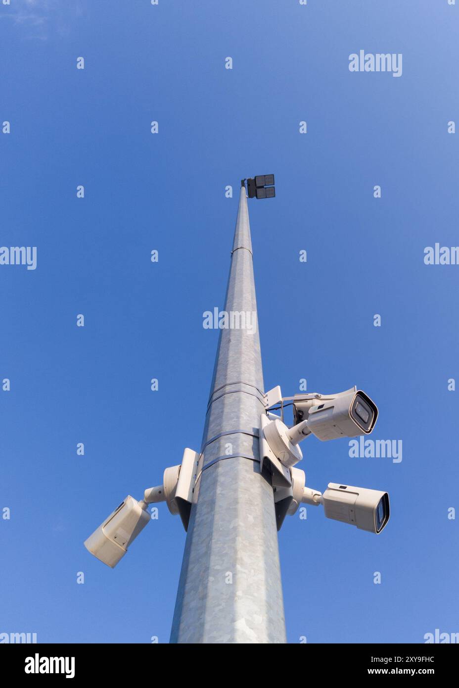 Tall pole hi-res stock photography and images - Alamy