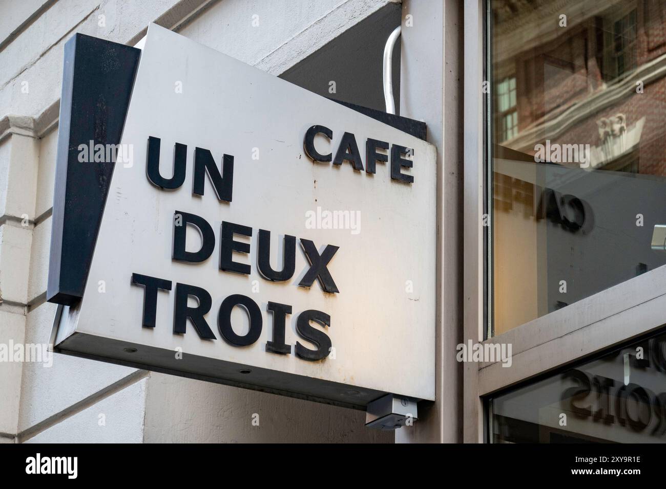 Cafe Un Deux Trois a popular French restaurant in the heart of Times ...