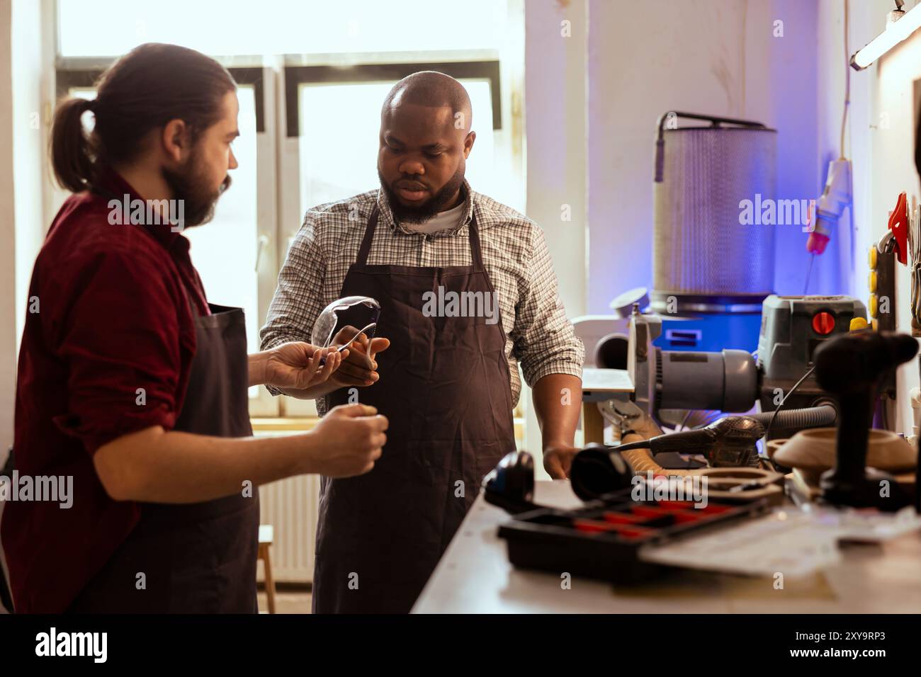 Bipoc employee hi-res stock photography and images - Alamy