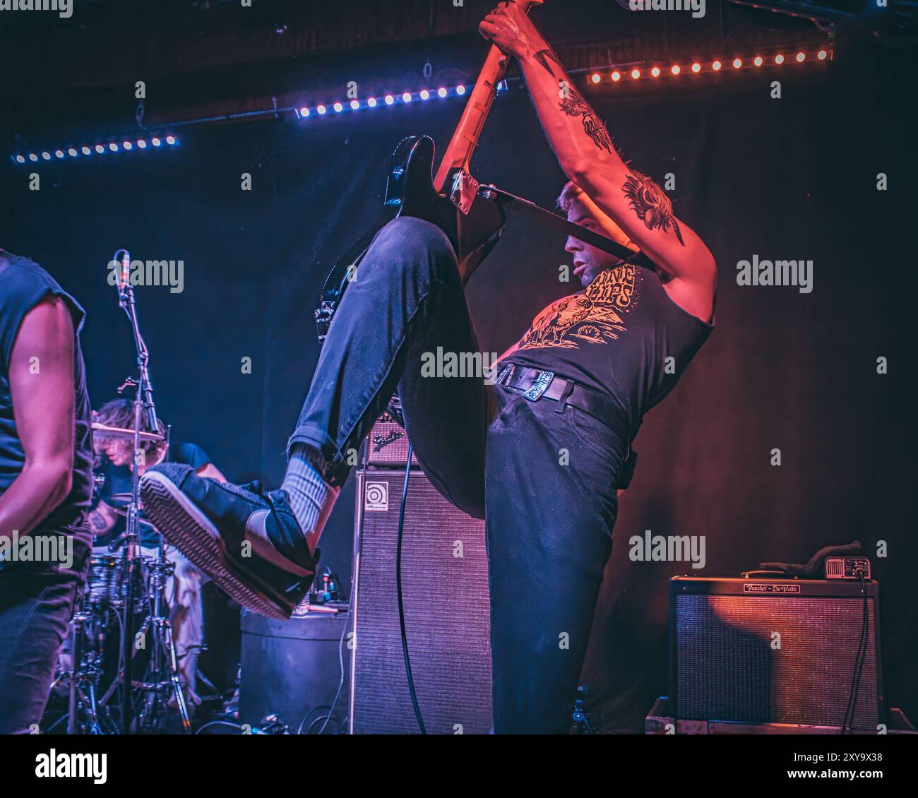Punk rockers hi-res stock photography and images - Alamy