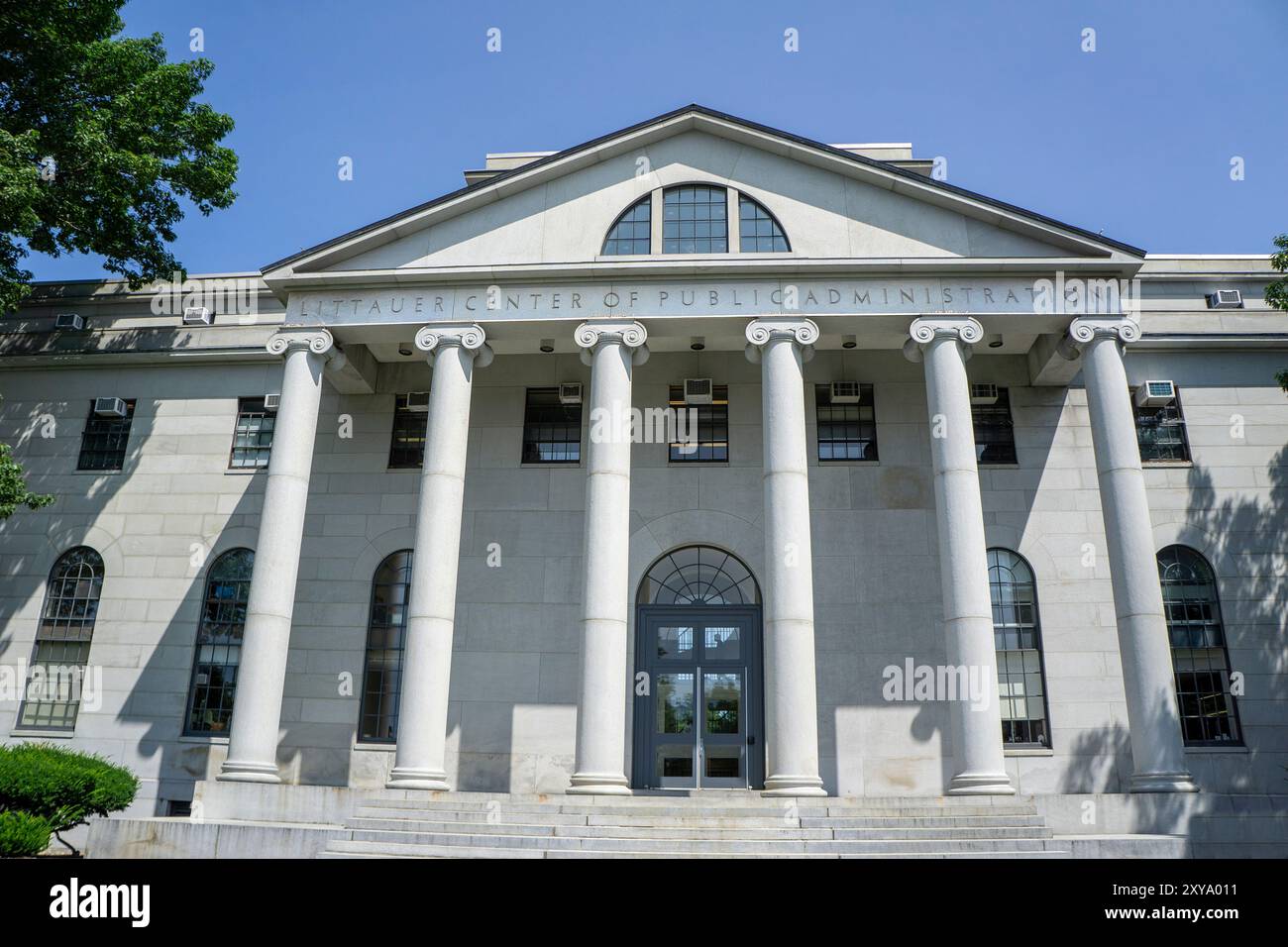 Harvard graduate center harvard university hi-res stock photography and images - Alamy