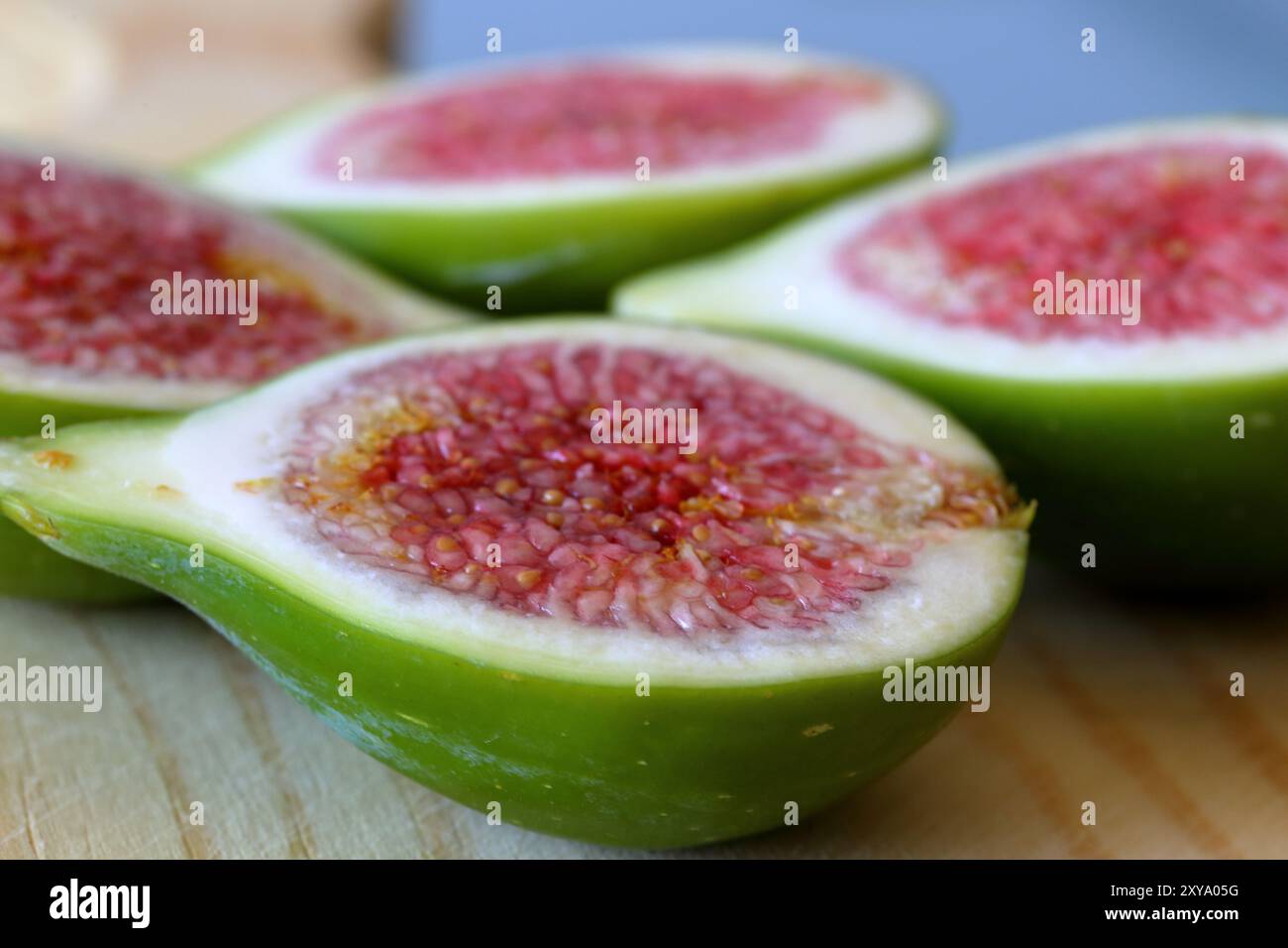 Fig cross section hi-res stock photography and images - Alamy
