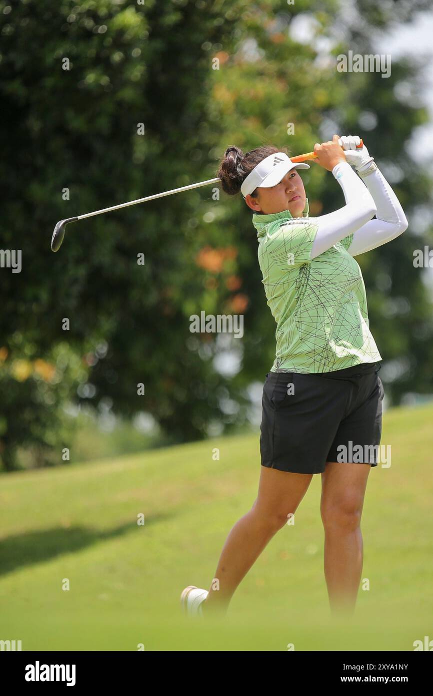 Kuala Lumpur, Malaysia. 28th Aug, 2024. Michelle Koh takes a shot at ...