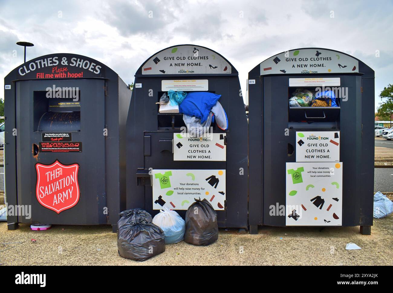 Recycle reduce reuse three hi-res stock photography and images - Alamy