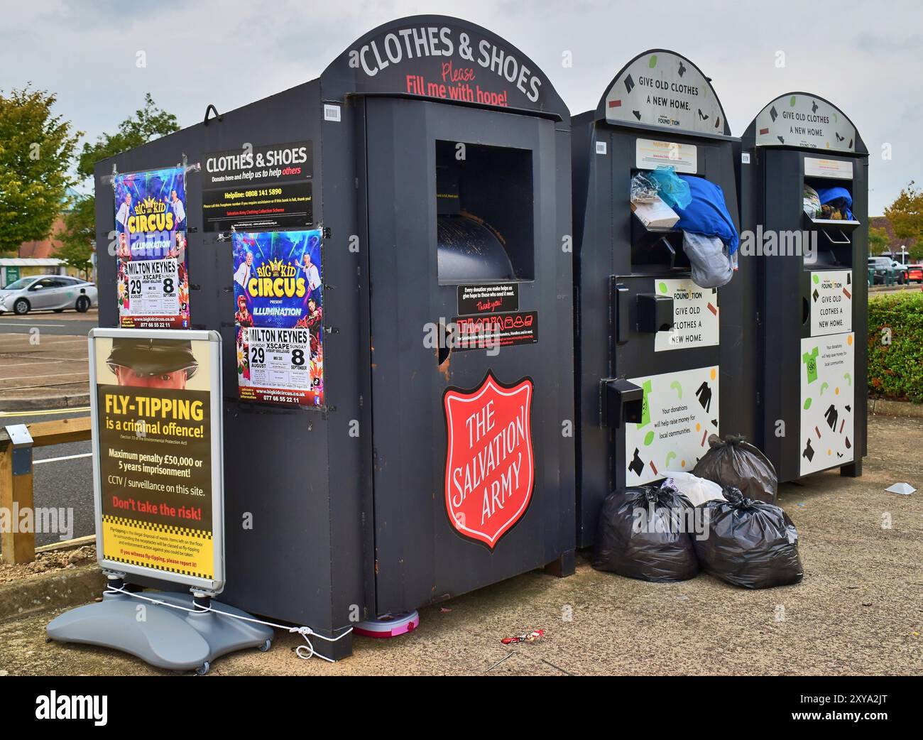 Reduce reuse recycle bins hi-res stock photography and images - Alamy