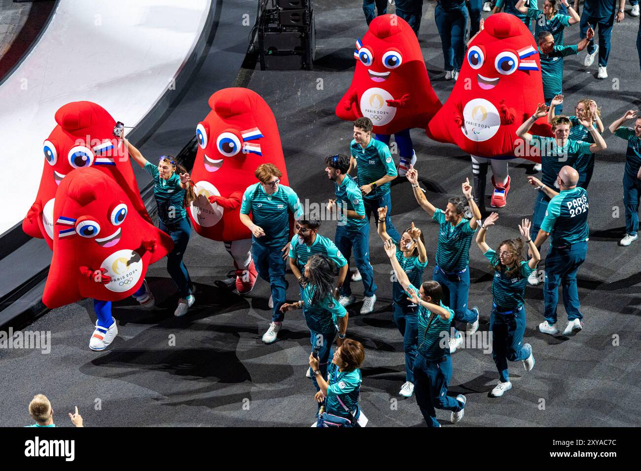 Paris, Barcelona, France. 28th Aug, 2024. Dolls of PHRYGE, the Paris ...