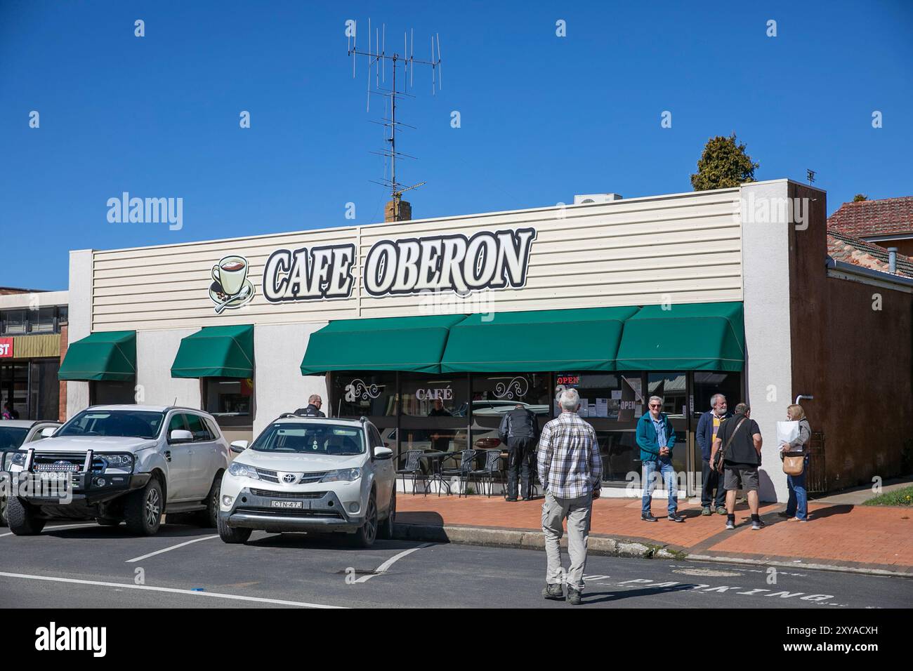 Oberon cafe hi-res stock photography and images - Alamy