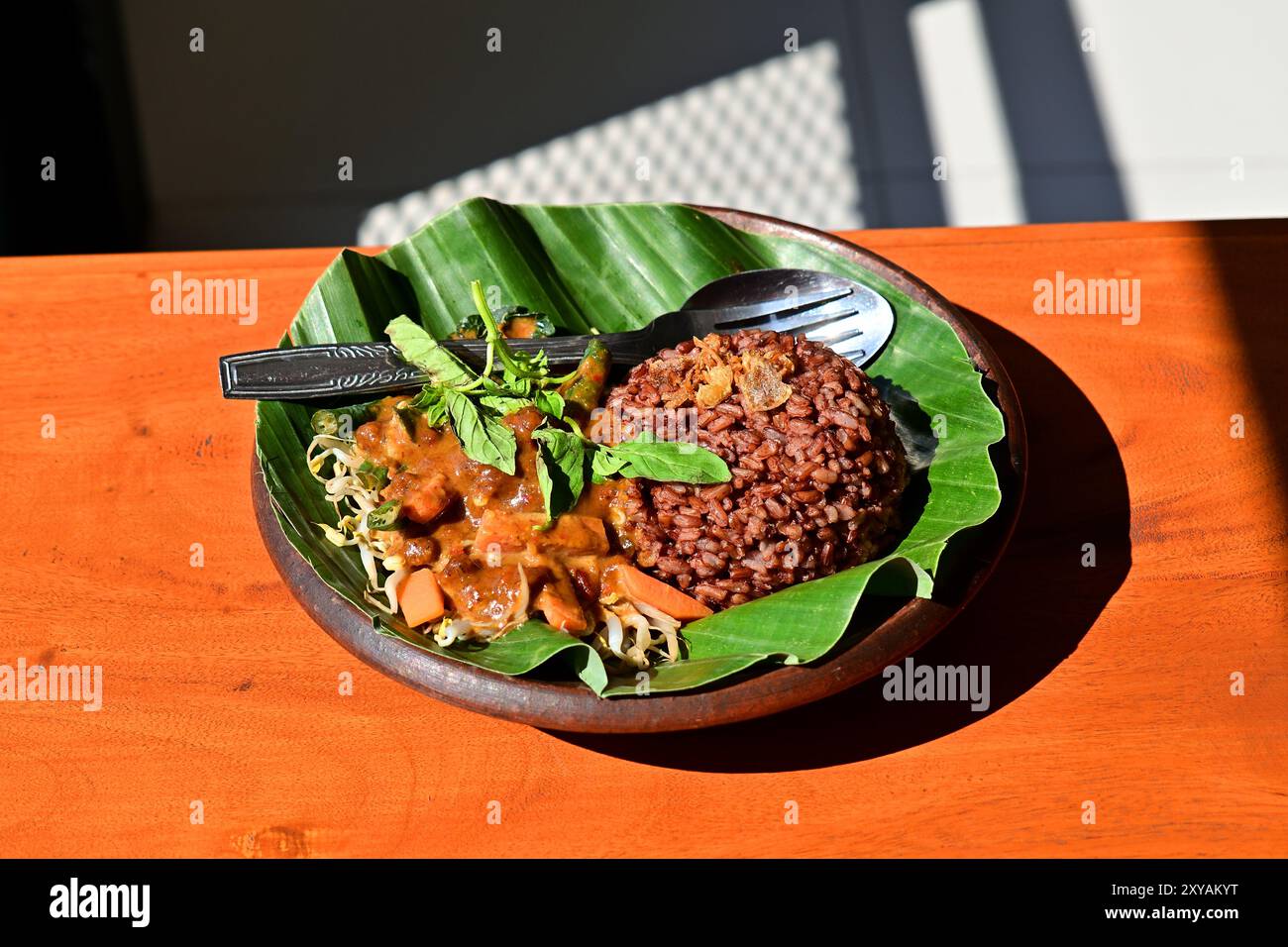 Nasi pecel hi-res stock photography and images - Alamy
