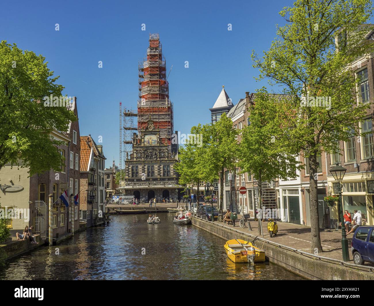 Scaffolds of tower green hi-res stock photography and images - Alamy