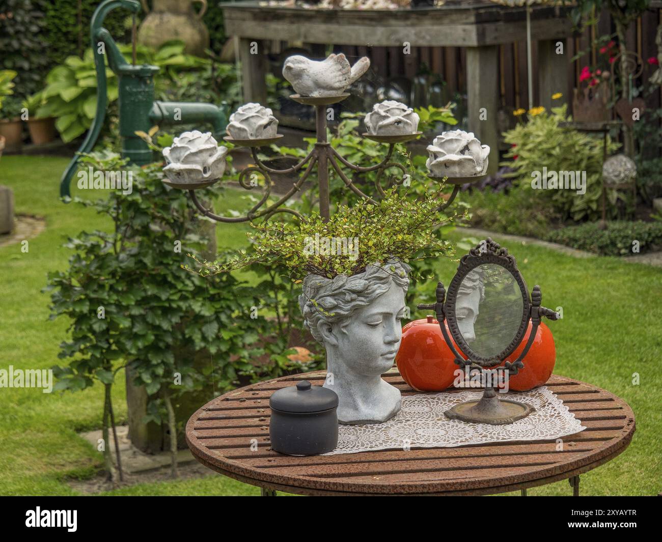 Round table with various items hi-res stock photography and images - Alamy