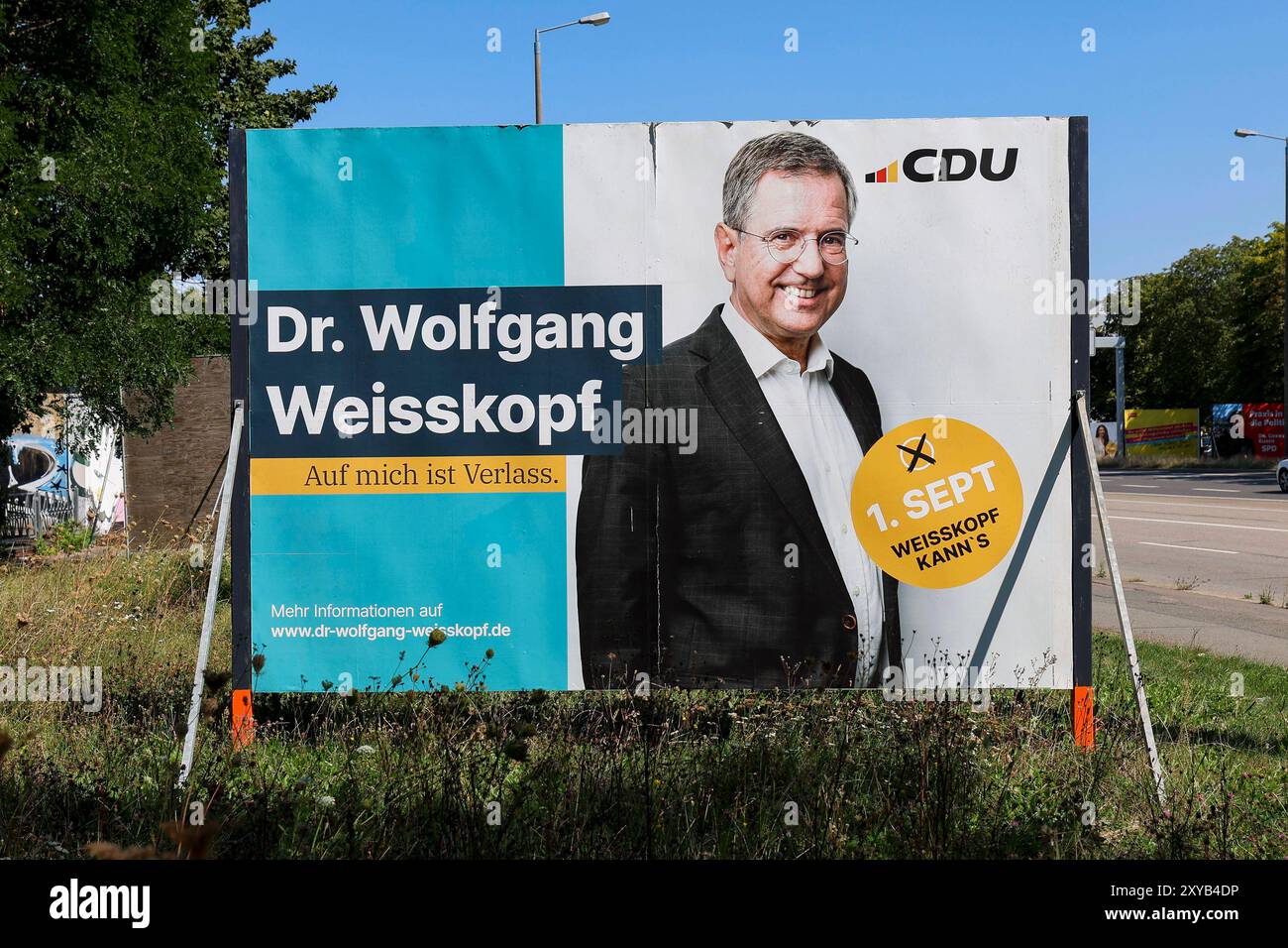 Ein Wahlplakat der Partei CDU mit einem Bild von Dr. Wolfgang Weisskopf ...