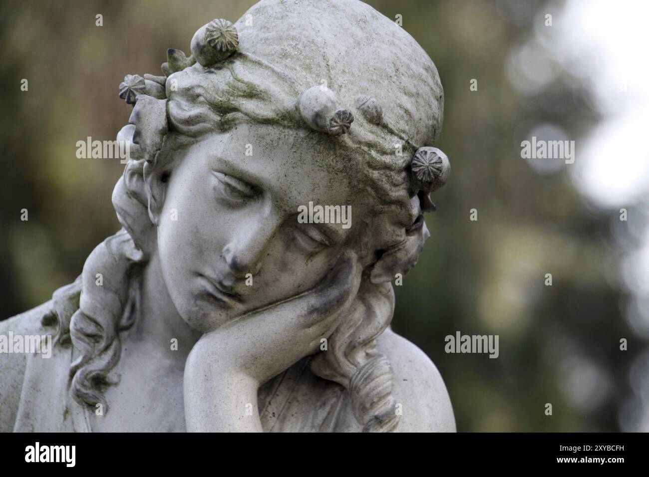 Funerary memorials hi-res stock photography and images - Alamy