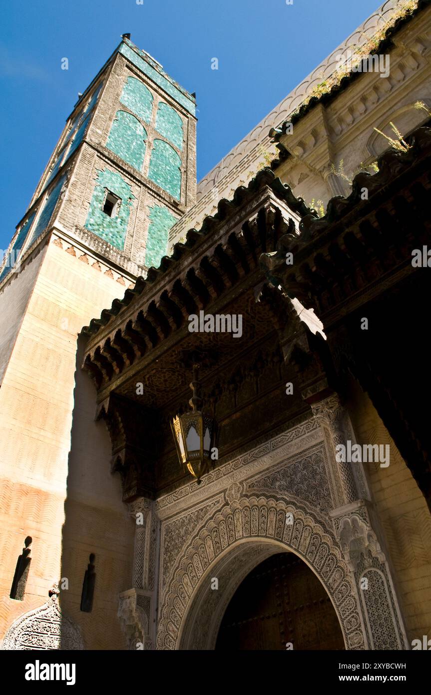 Zawiya and mosque hi-res stock photography and images - Alamy