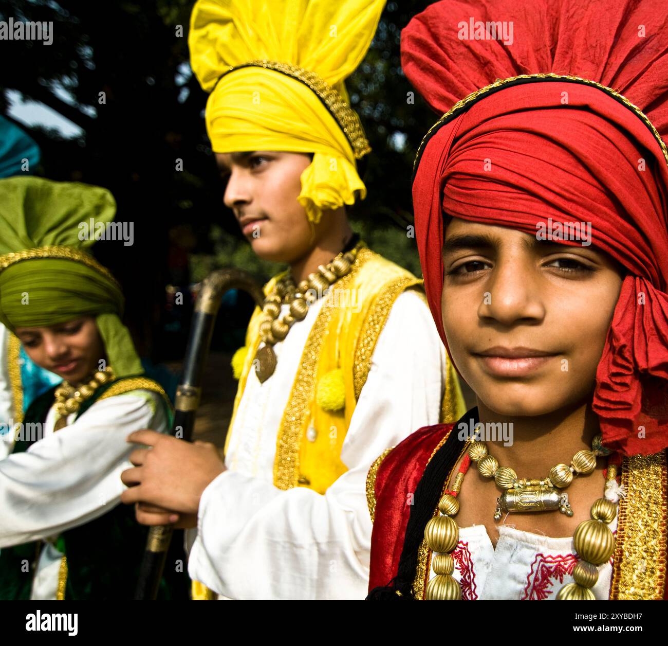 Punjabi Bhangra dancers in action Stock Photo - Alamy