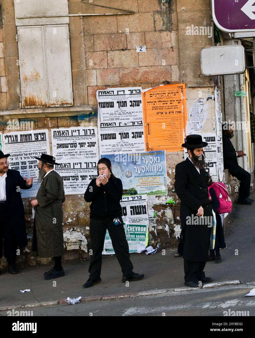 The Mea Shearim ultra-Orthodox neighborhood in Jerusalem, Israel Stock ...