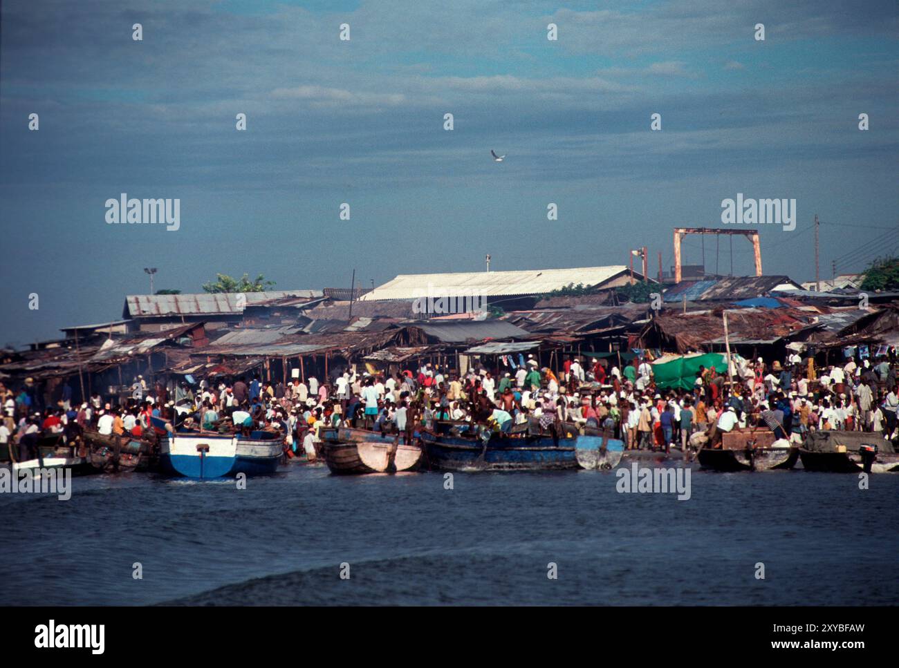 Fish market at Dar El Salam, Tanzania Stock Photo - Alamy