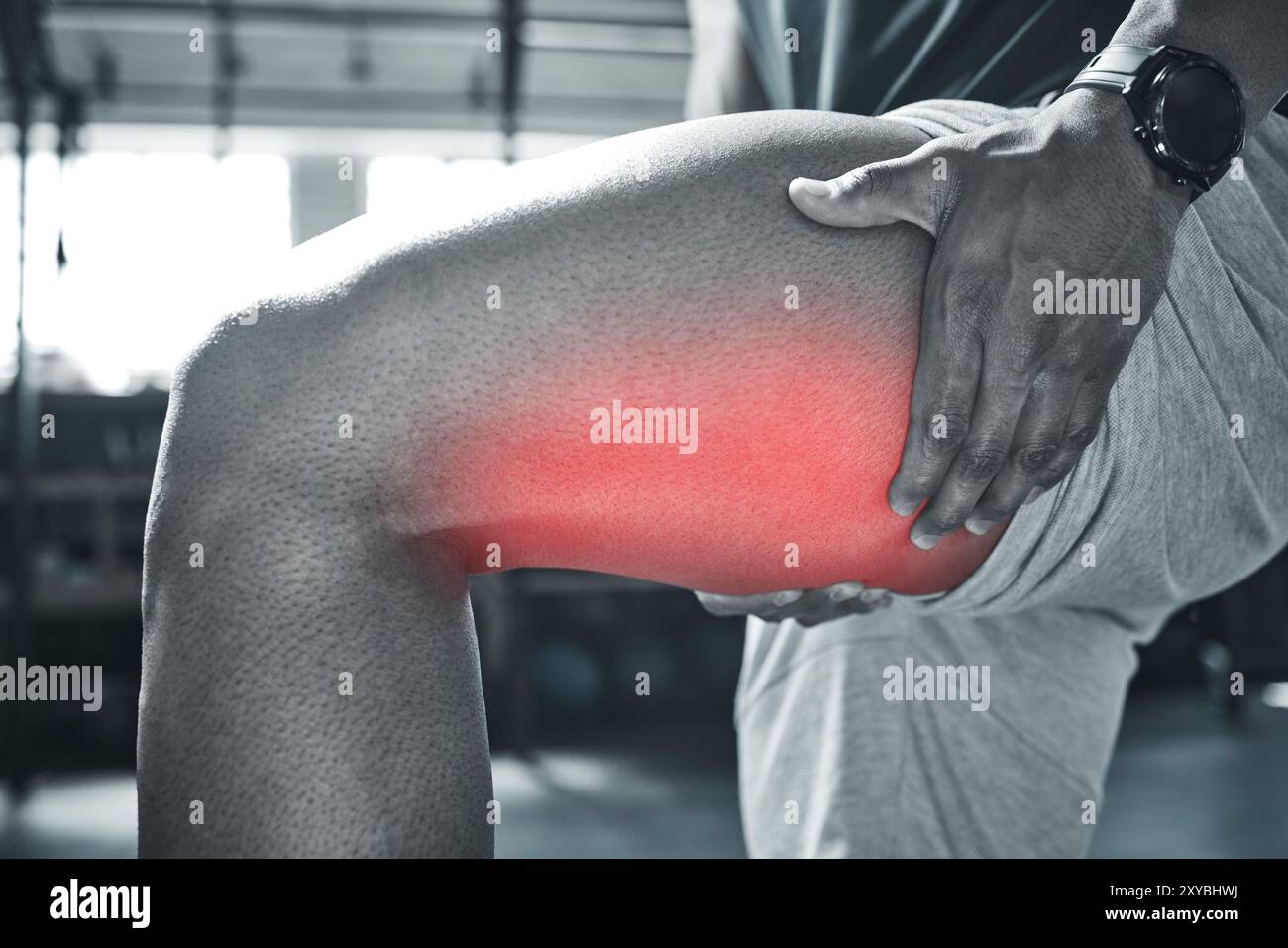 Hamstring pain hands person hi-res stock photography and images - Alamy