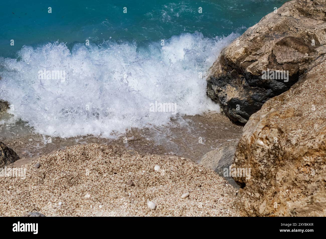 sea rocks water splash Stock Photo - Alamy