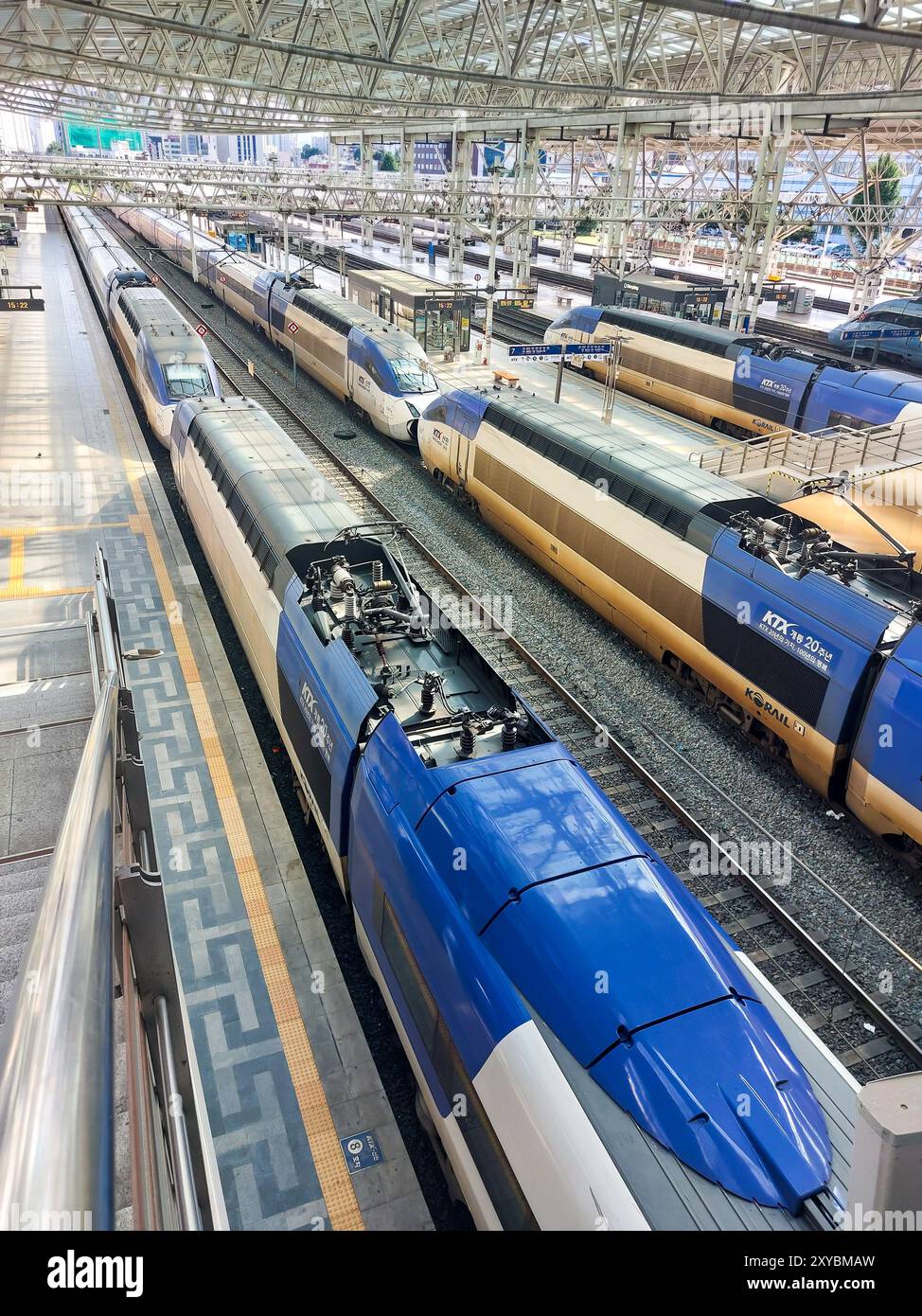 SEOUL, SOUTH KOREA - August 28, 2024: KTX Sancheon high speed trains at Seoul Station Stock ...