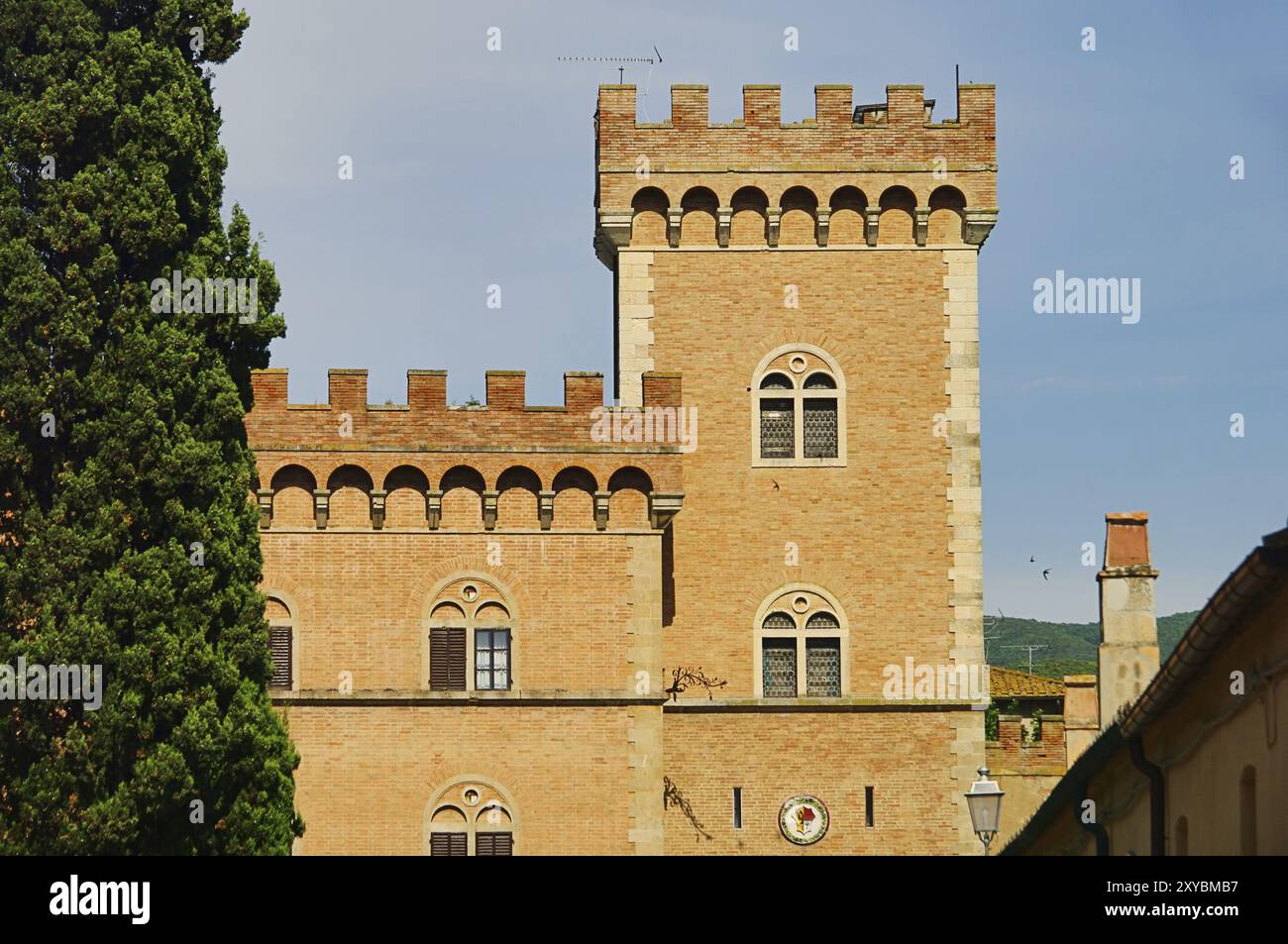 Cypress bolgheri tuscany italy hi-res stock photography and images - Alamy