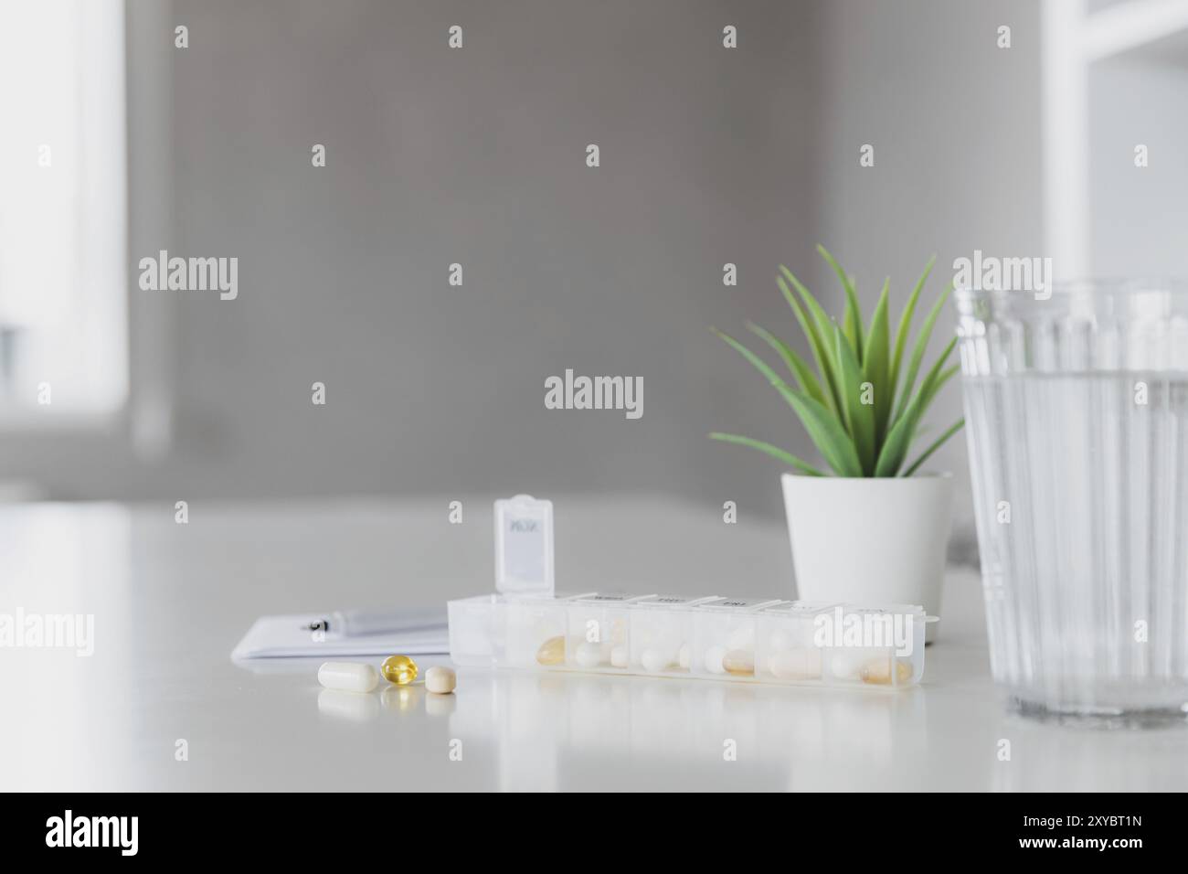 Memory jar notes hi-res stock photography and images - Alamy