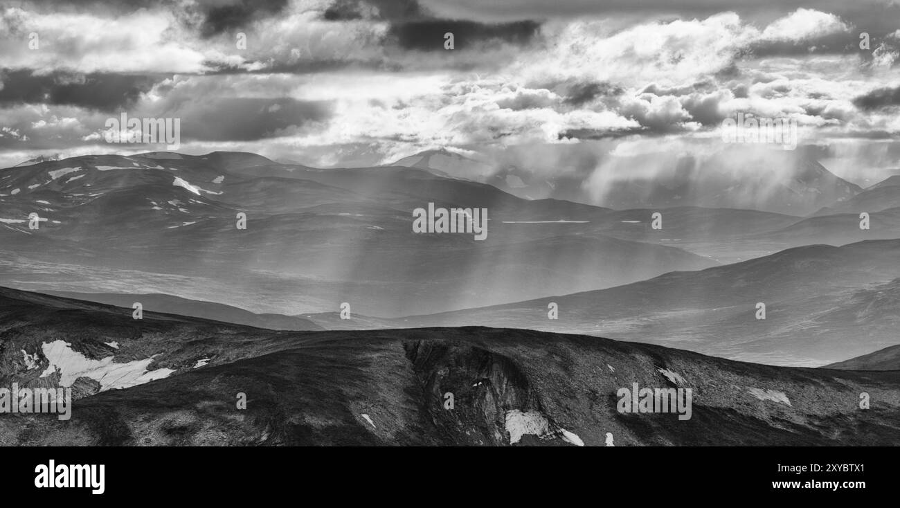 Suns shine Black and White Stock Photos & Images - Alamy