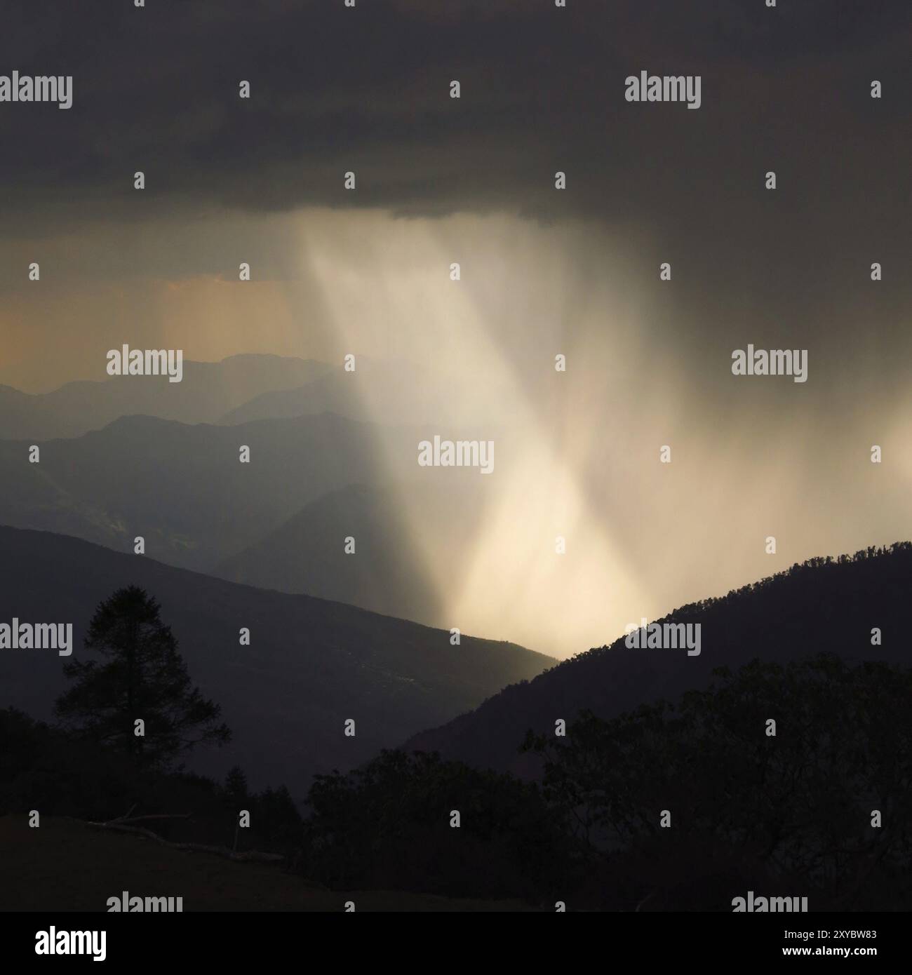 After storm beams hi-res stock photography and images - Alamy