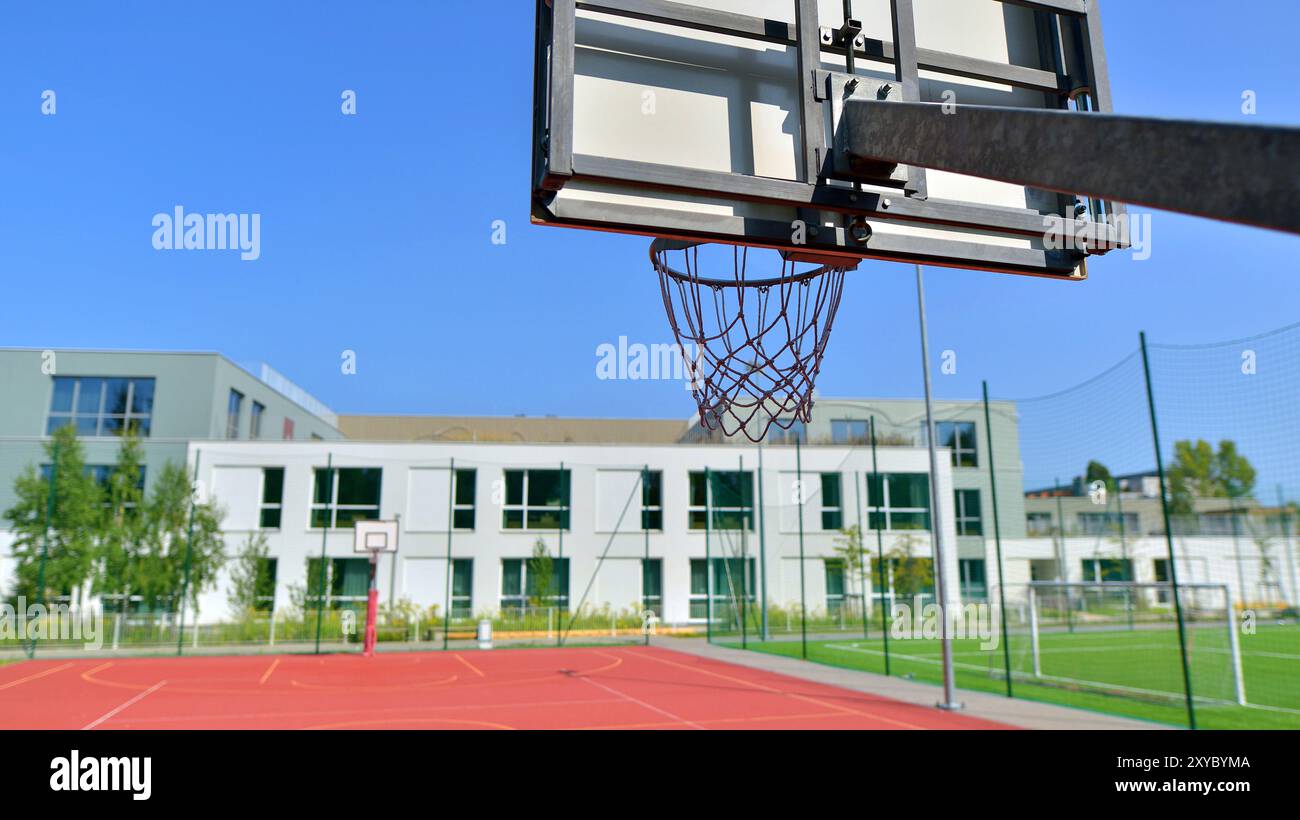 School recess children running hi-res stock photography and images - Alamy