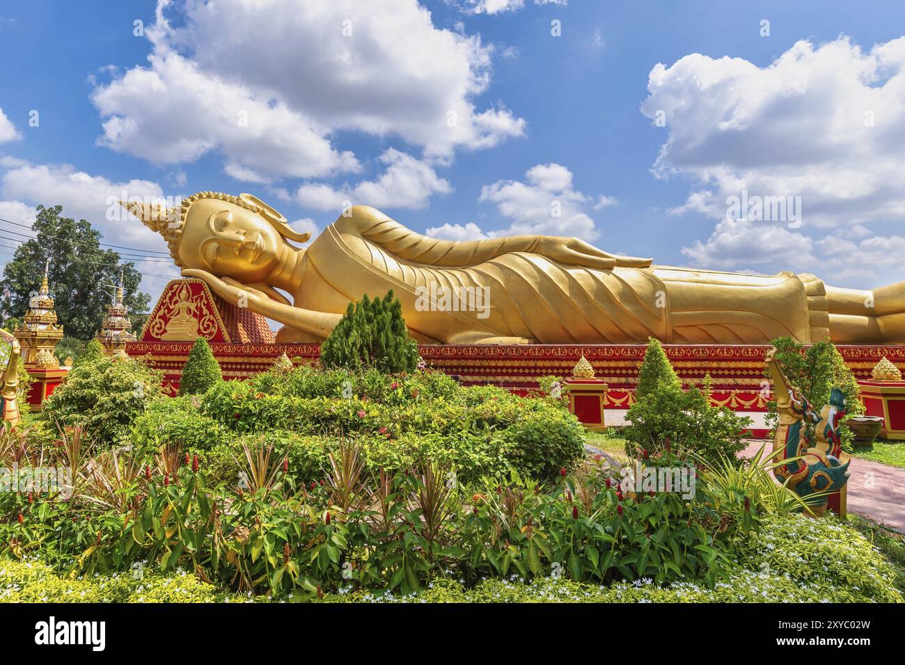 Vientiane Laos, Reclining Buddha statue in Wat Pha That Luang Stock ...