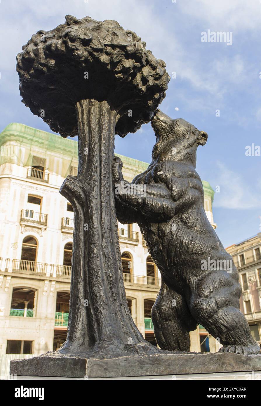 The statue of the Madrid Bear and the Strawberry Tree is the symbol of ...