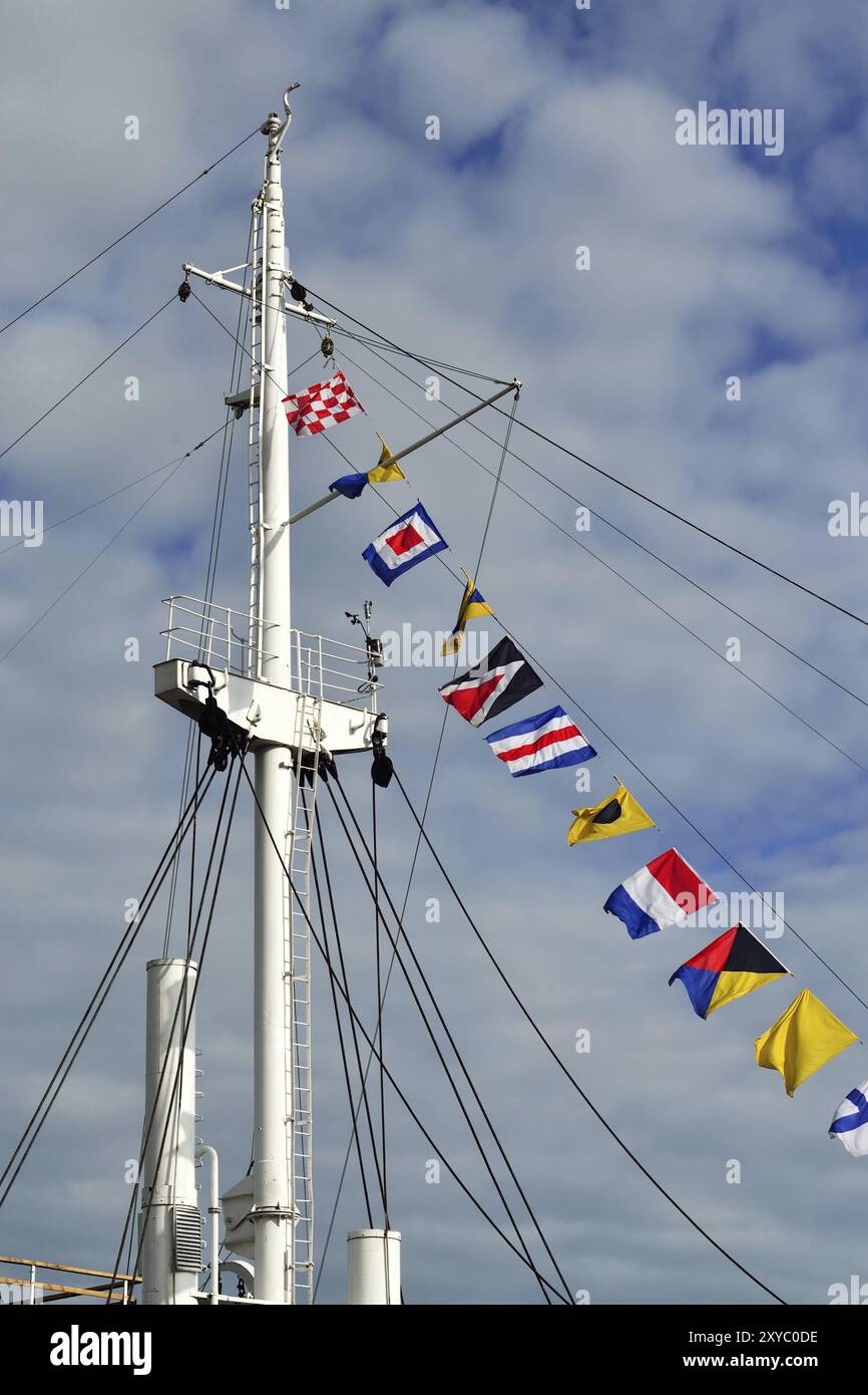 Maritime signal flags hi-res stock photography and images - Alamy